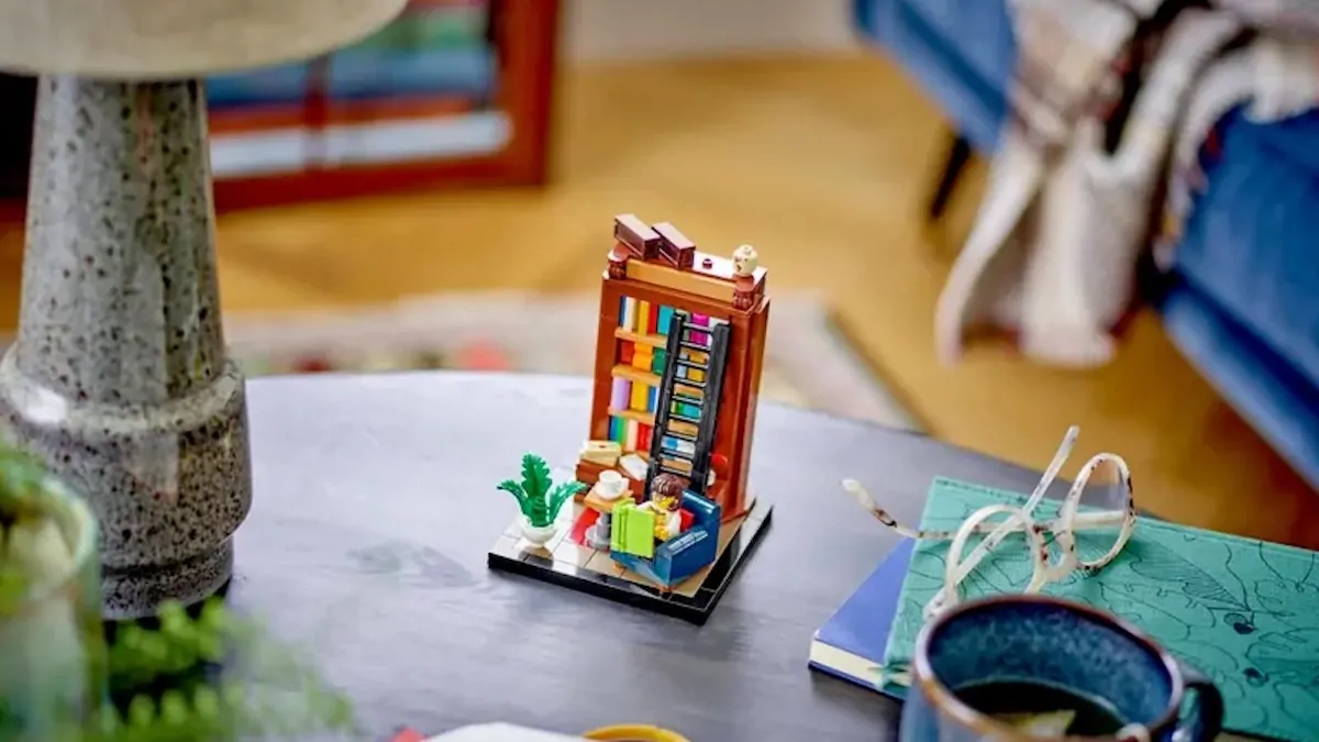 LEGO Ideas 40698 Books Are My Passion GWP officially revealed