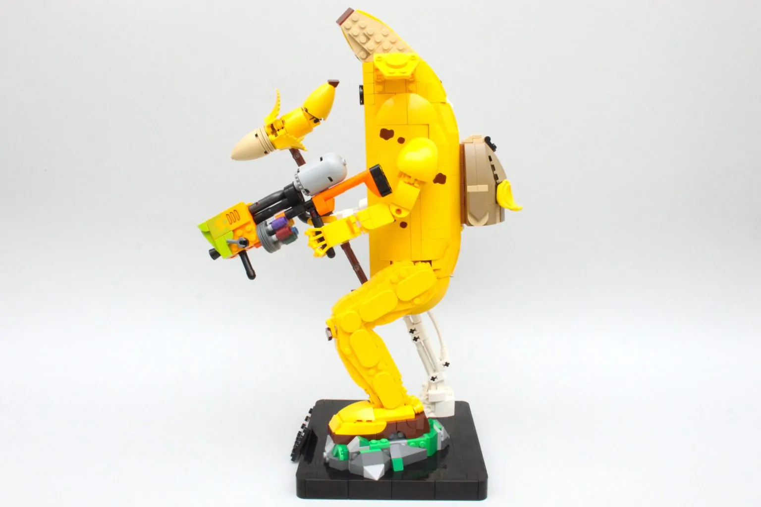 LEGO Fortnite 77072 Peely Bone review