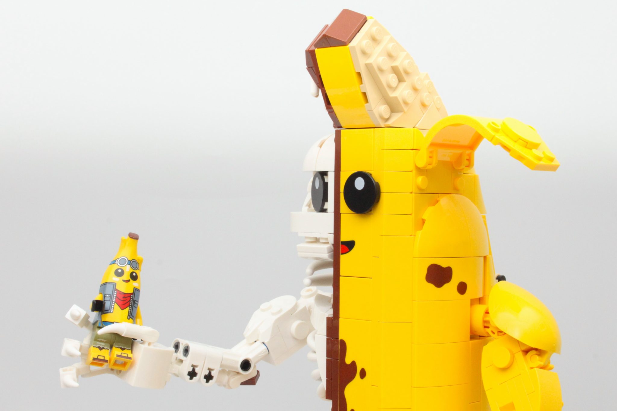 LEGO Fortnite 77072 Peely Bone review