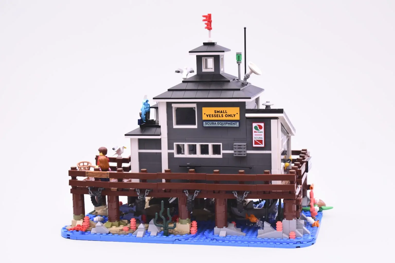 LEGO BrickLink Designer Program Harbormaster's Office review