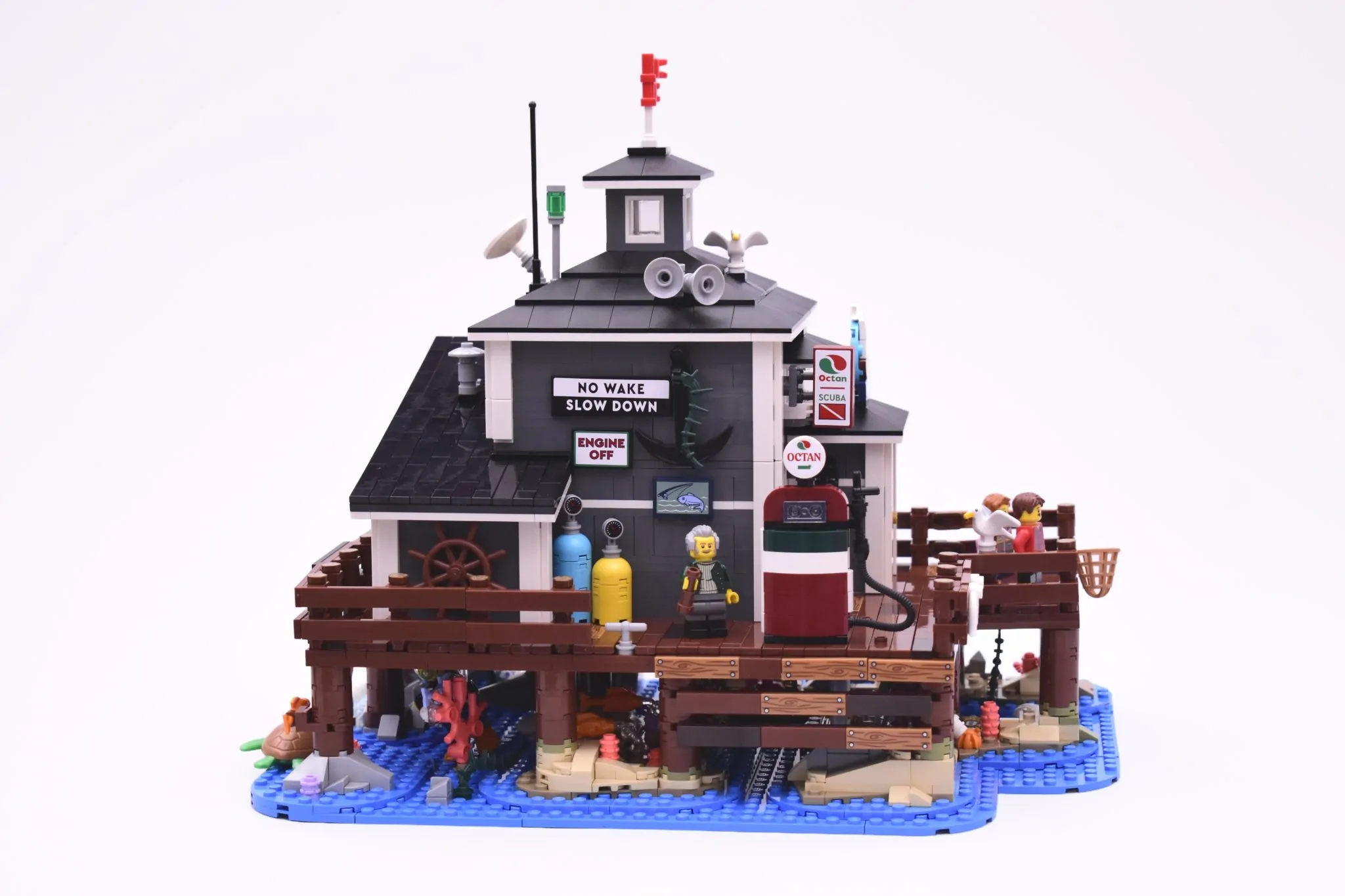 LEGO BrickLink Designer Program Harbormaster's Office review