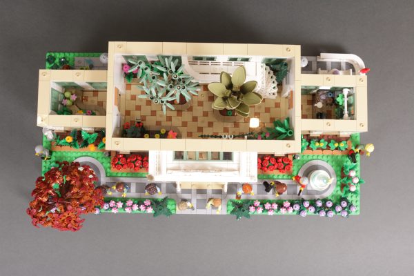 LEGO Ideas 21353 The Botanical Garden review