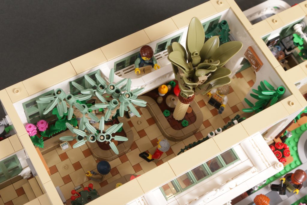 How to upgrade LEGO Ideas 21353 The Botanical Garden