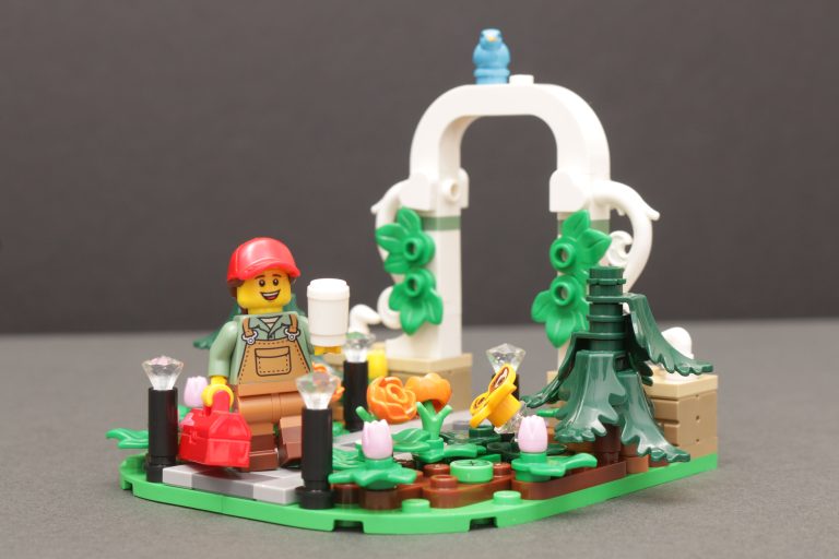 LEGO Ideas 6544433 Entrance Gate gift-with-purchase review