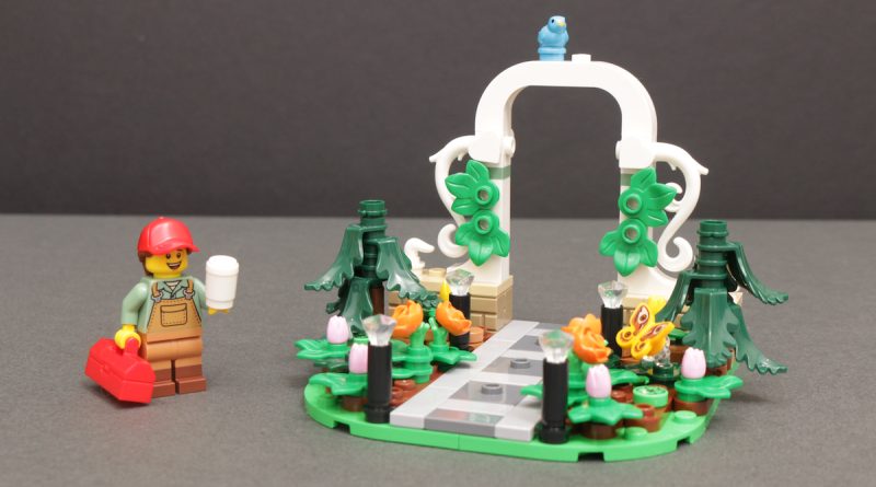LEGO Ideas 6544433 Entrance Gate gift-with-purchase review