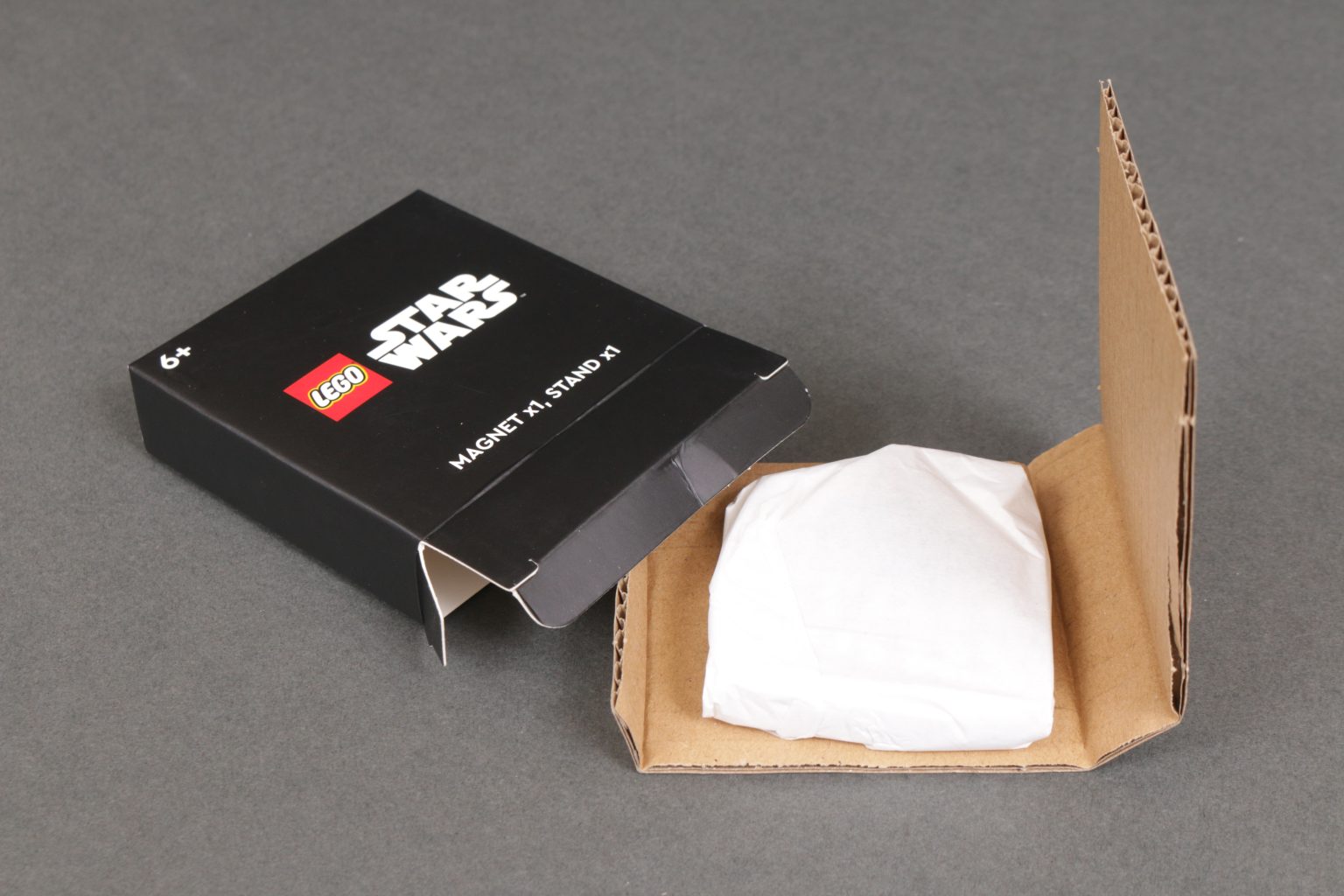 LEGO Insiders Star Wars magnet reward review