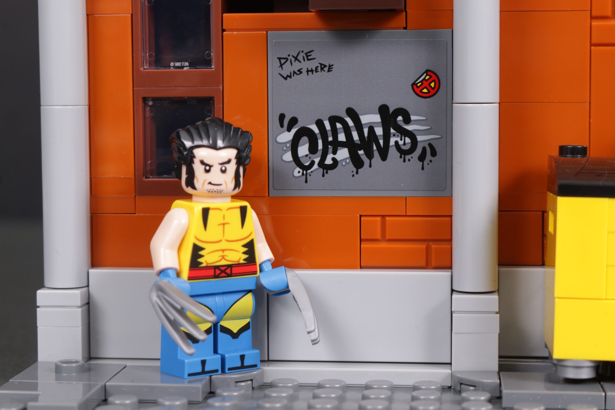 LEGO Marvel 76294 X-Men: The X-Mansion review and gallery