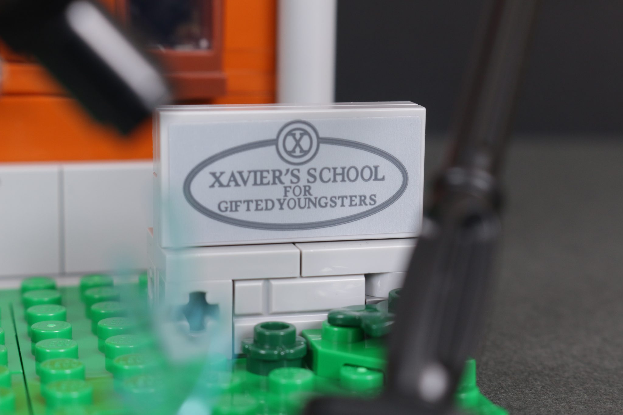 LEGO Marvel 76294 X-Men: The X-Mansion review and gallery