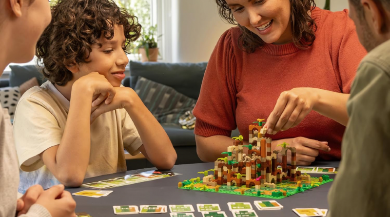 LEGO Monkey Palace board game out now