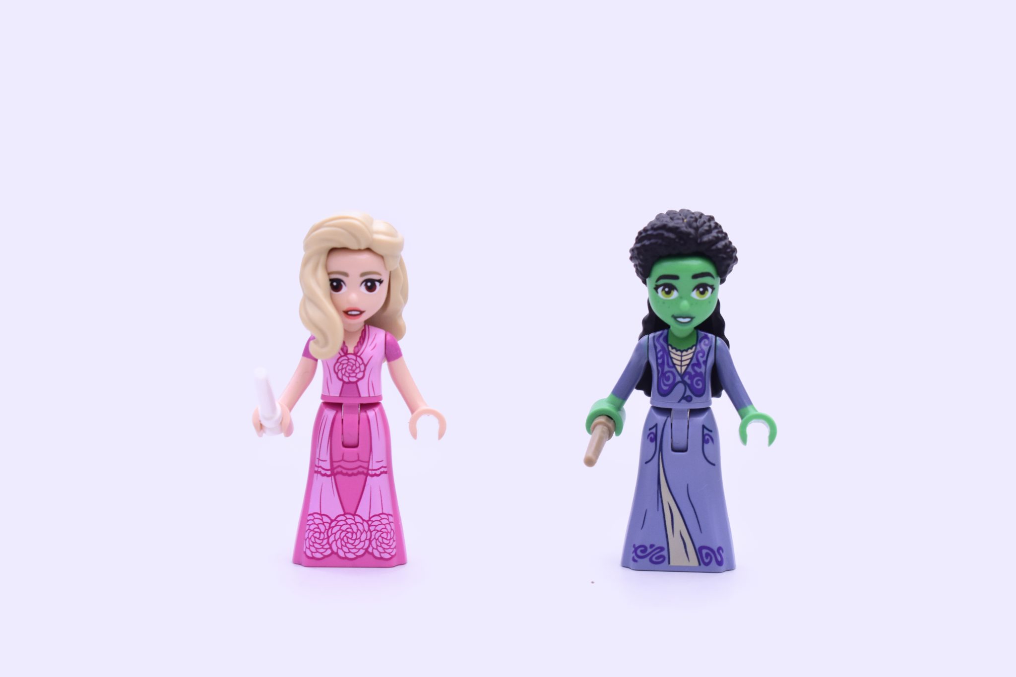 LEGO Wicked 75683 Glinda & Elphaba's Dormitory review