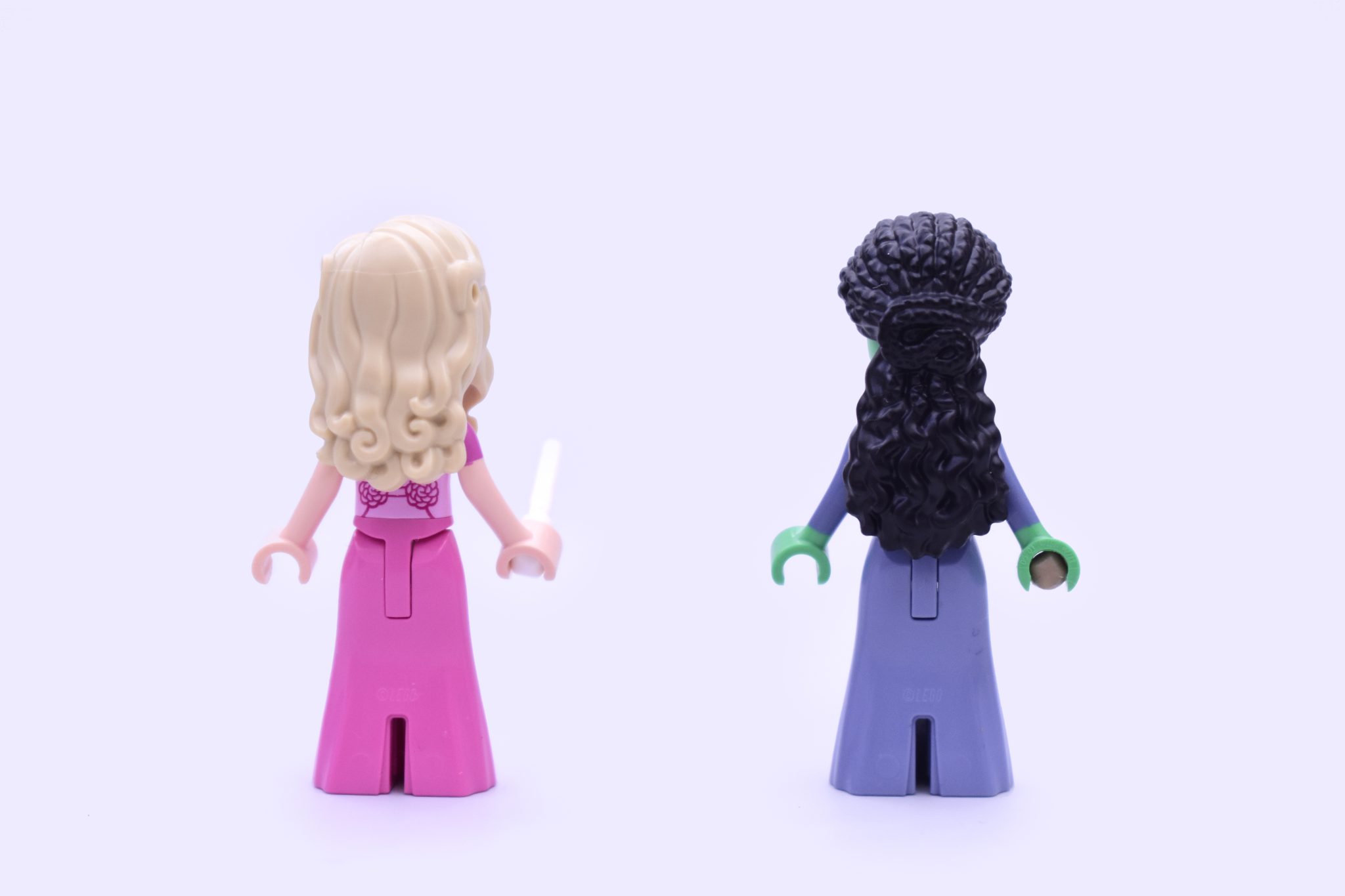 LEGO Wicked 75683 Glinda & Elphaba's Dormitory review