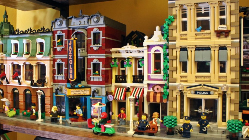 Every LEGO set retiring in 2025 – August update