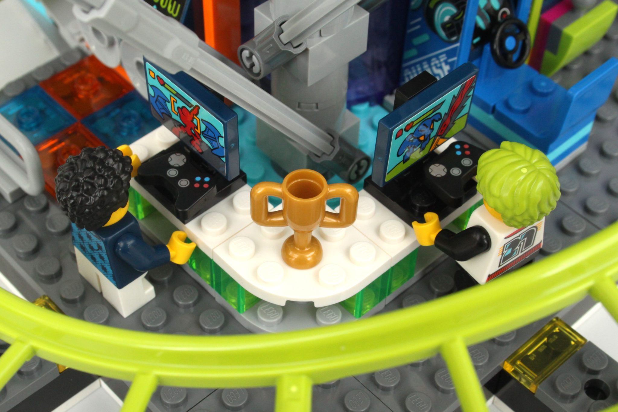 LEGO City 60421 Robot World Roller-Coaster Park review