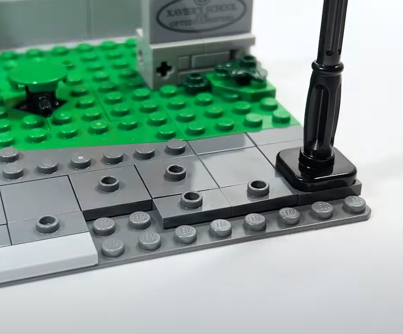 You can fix the LEGO Marvel X-Mansion with no extra pieces