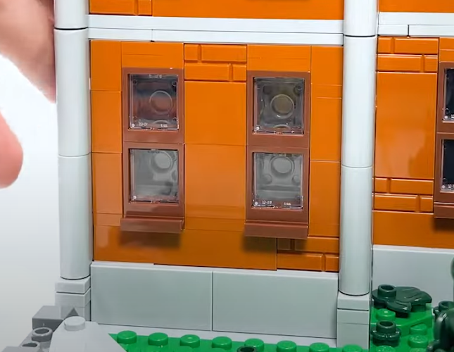 You can fix the LEGO Marvel X-Mansion with no extra pieces