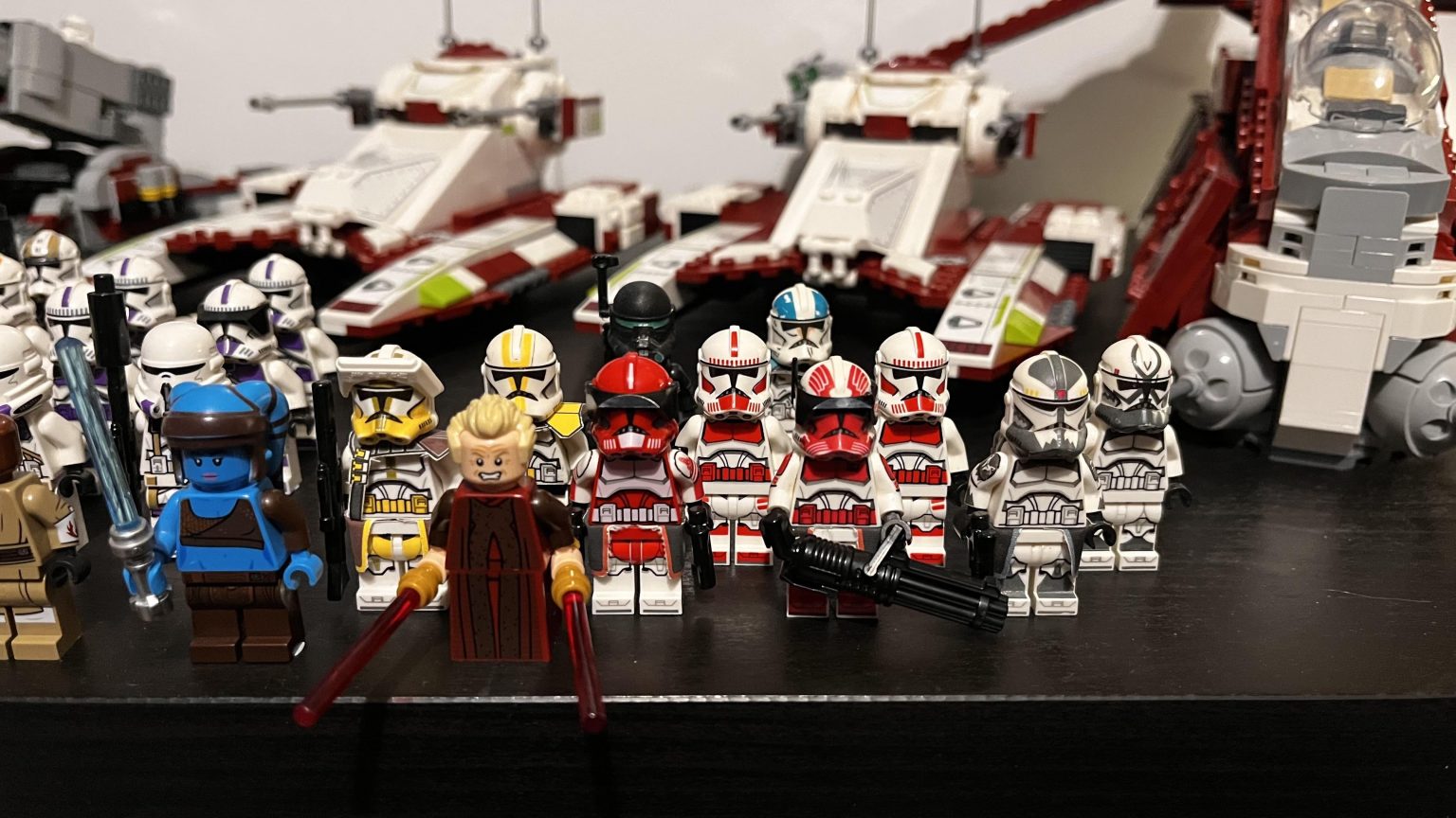 Why LEGO Star Wars fans are still turning to custom minifigs