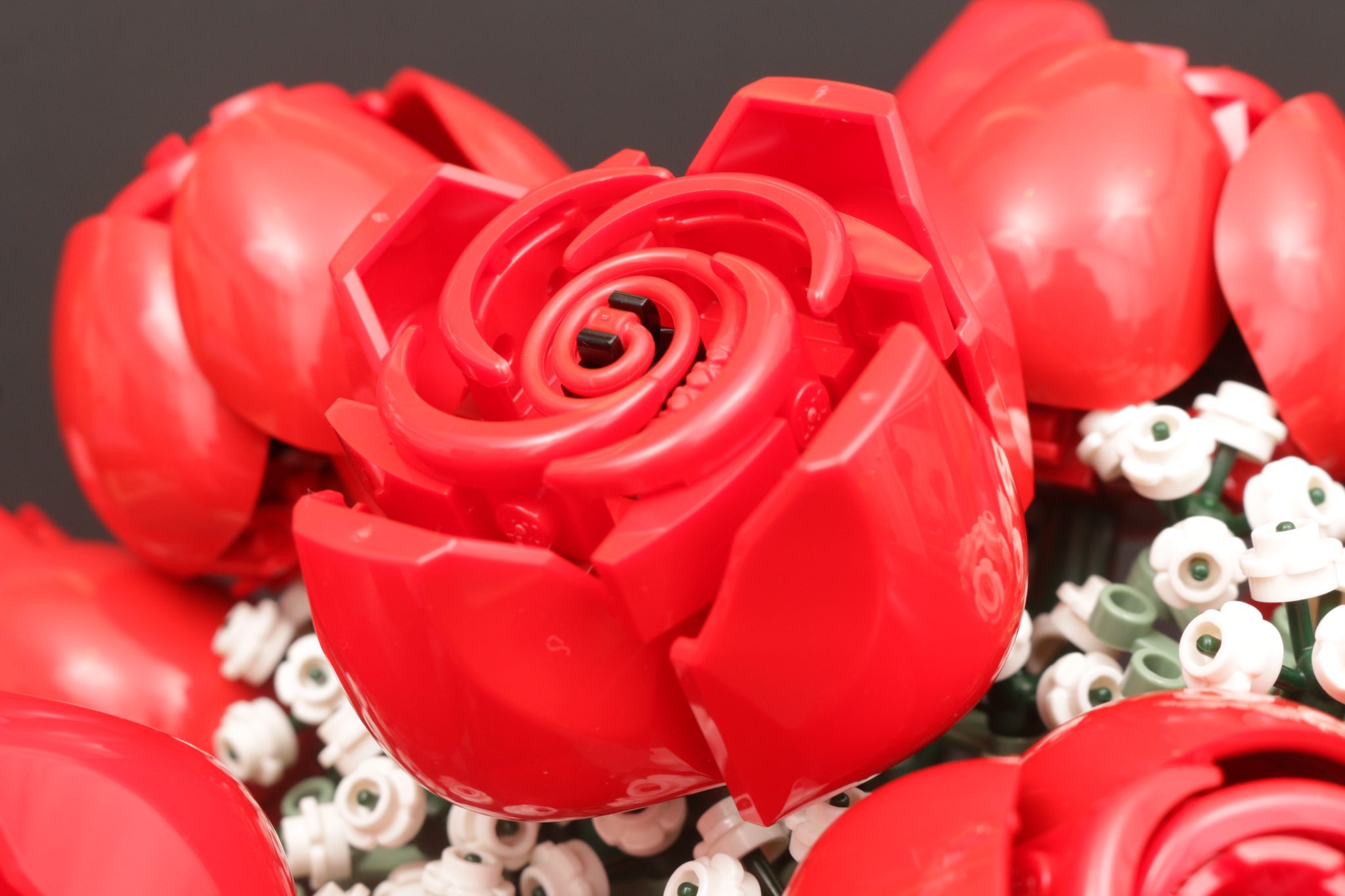 LEGO Botanicals 10328 Bouquet of Roses review