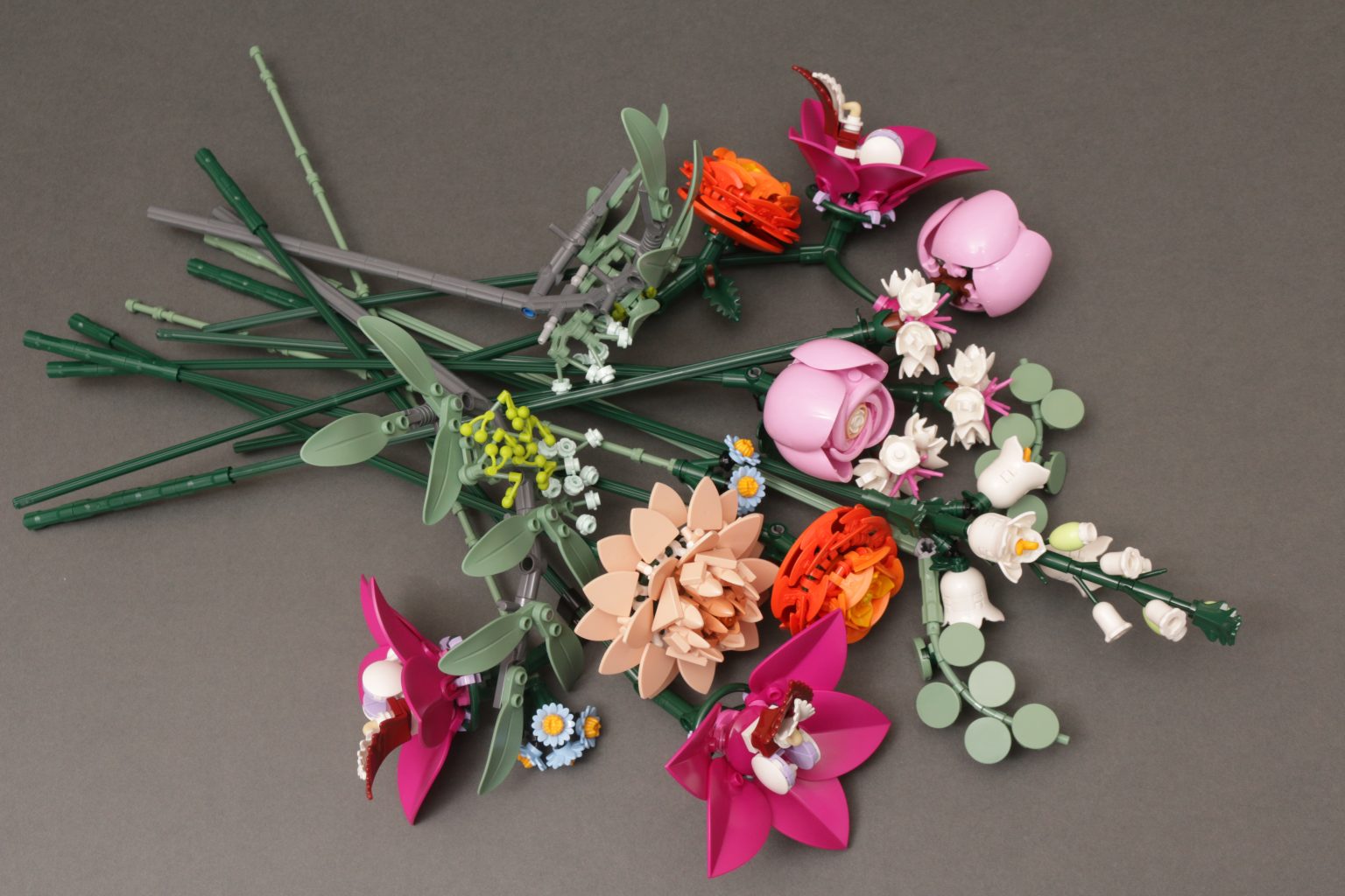 LEGO Botanicals 10342 Pretty Pink Flower Bouquet review