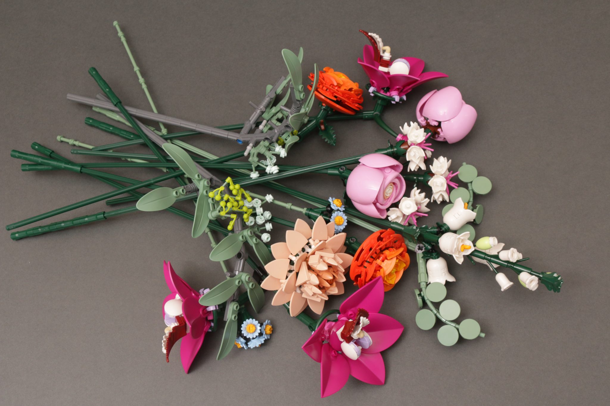 LEGO Botanicals 10342 Pretty Pink Flower Bouquet review