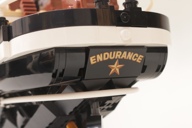LEGO Icons 10335 The Endurance review and gallery