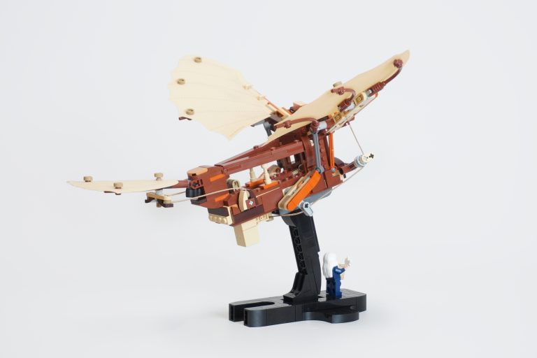 LEGO Icons 10363 Leonardo da Vinci's Flying Machine review