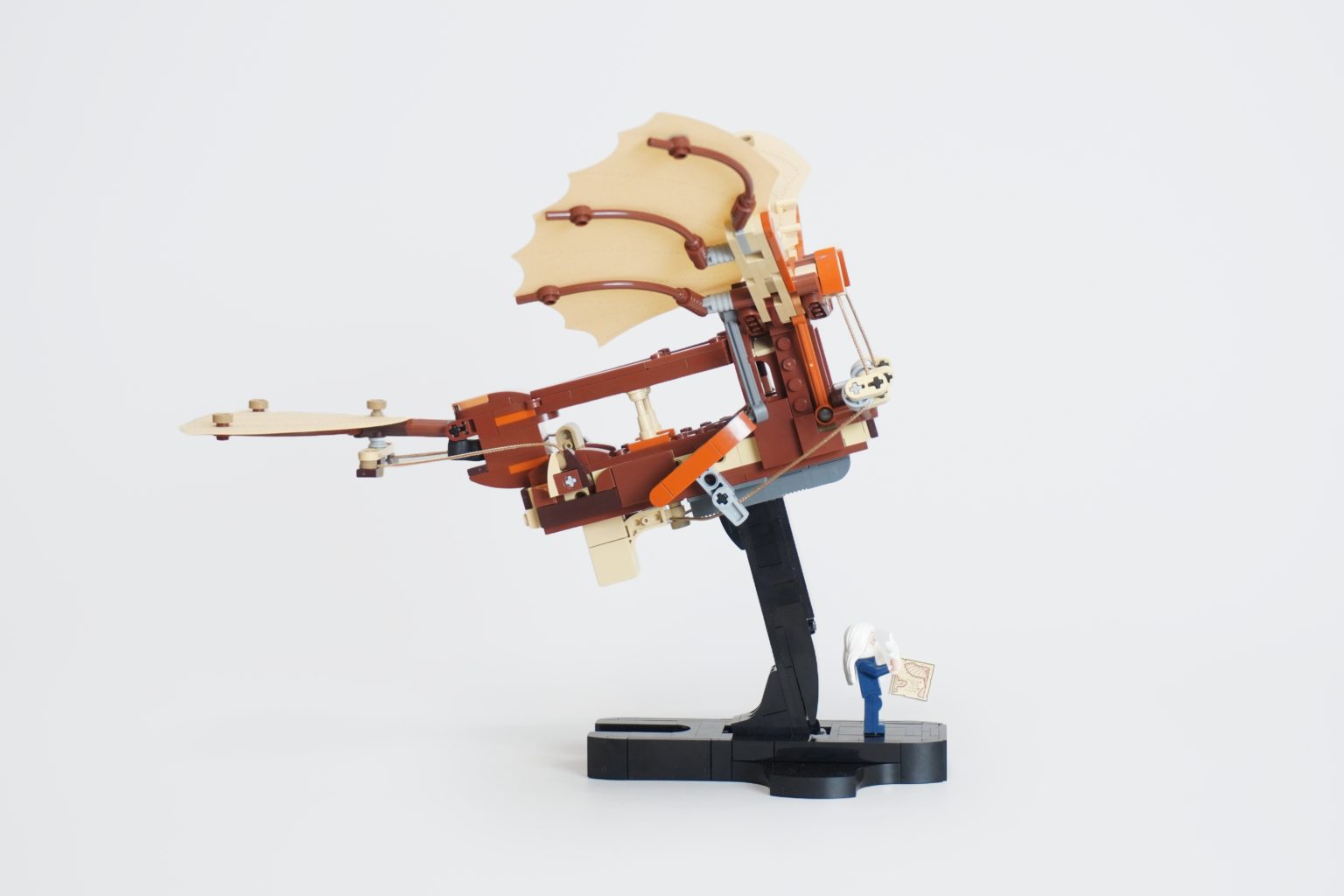 LEGO Icons 10363 Leonardo da Vinci's Flying Machine review