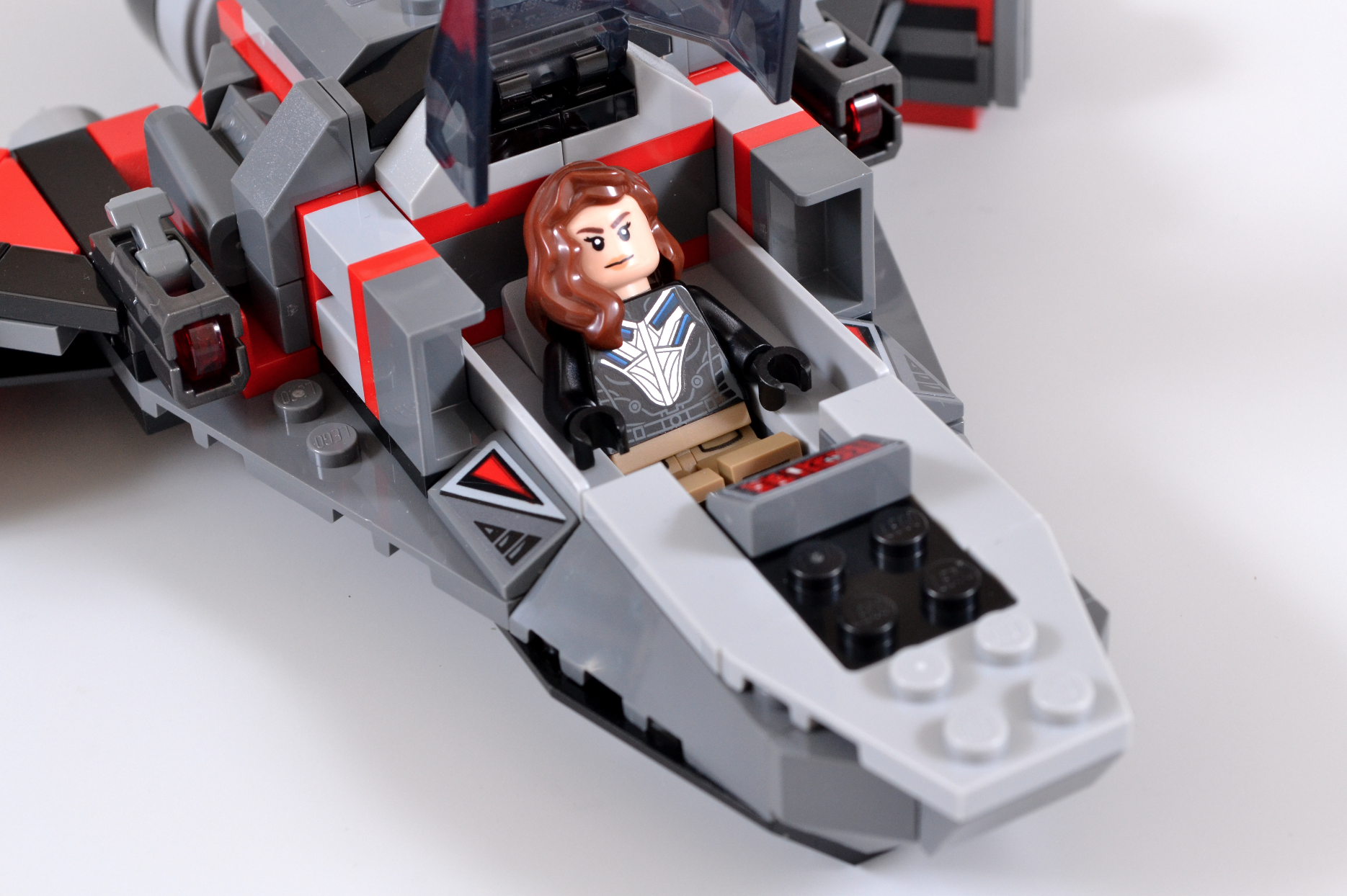 LEGO Marvel 76292 Captain America vs. Red Hulk Battle review