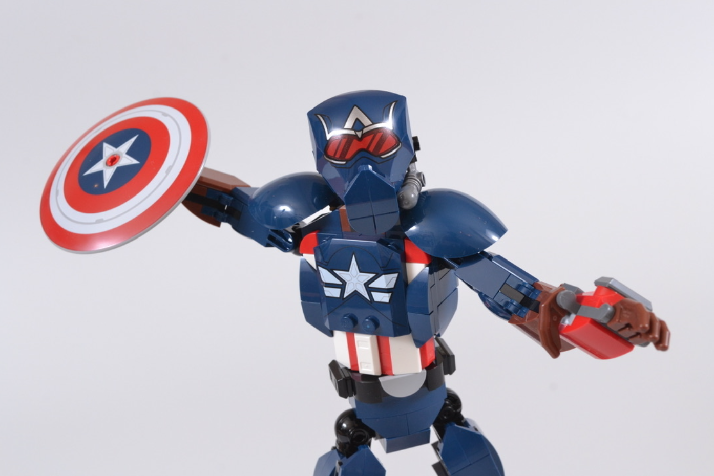 LEGO 76296 New Captain America Construction Figure review