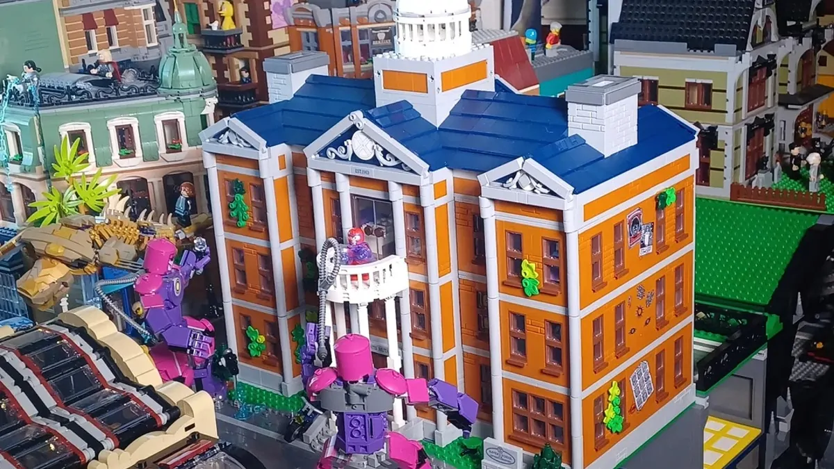 Lego Marvel Custom Sets