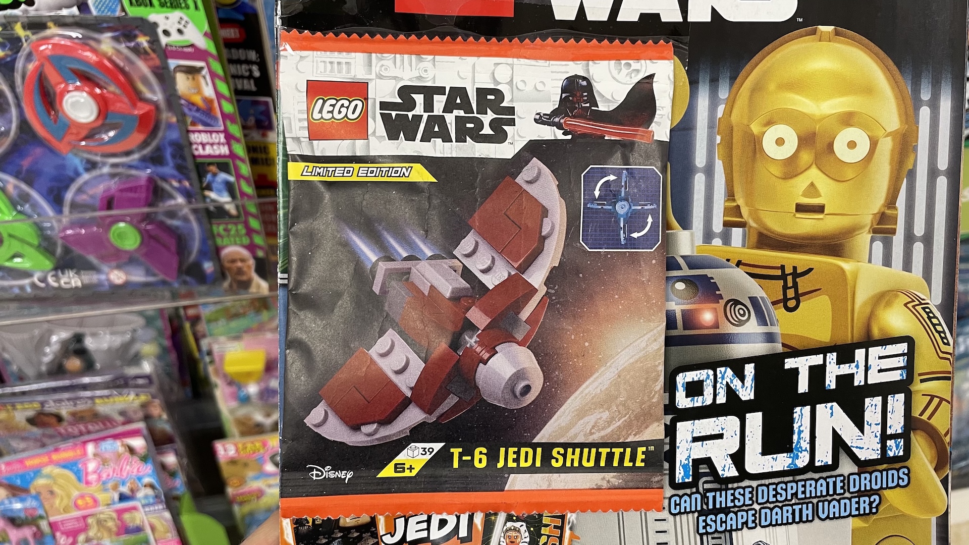 LEGO Star Wars magazine Issue 115 goes back to basics