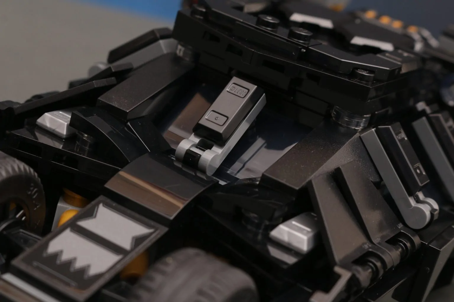 LEGO 76303 Batman Tumbler vs. Two-Face & The Joker review