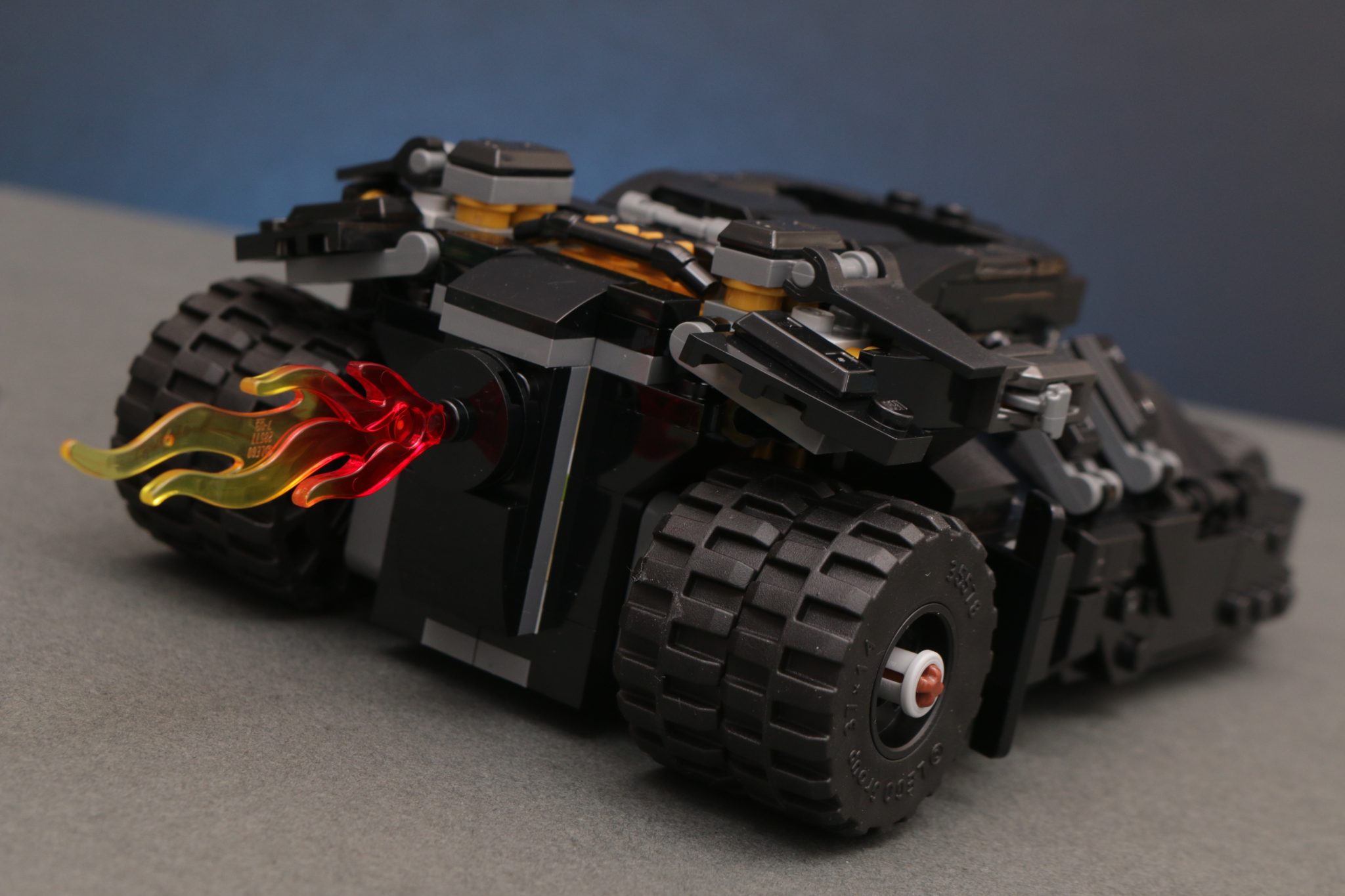 LEGO 76303 Batman Tumbler vs. Two-Face & The Joker review