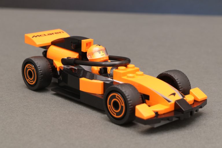 LEGO City 60442 F1 Driver with McLaren Race Car review