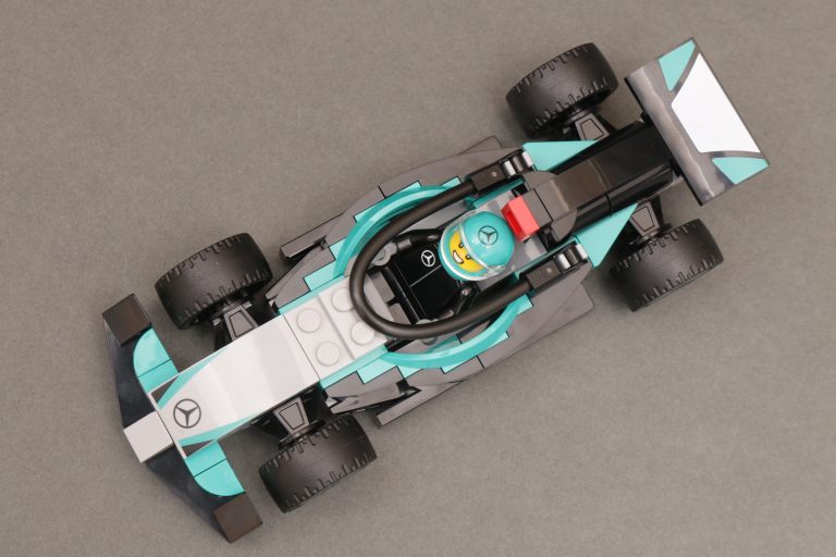 LEGO 60444 F1 Garage & Mercedes-AMG & Alpine Cars review