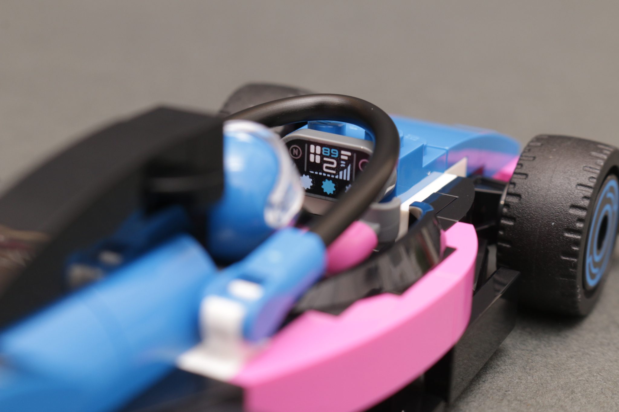 LEGO 60444 F1 Garage & Mercedes-AMG & Alpine Cars review