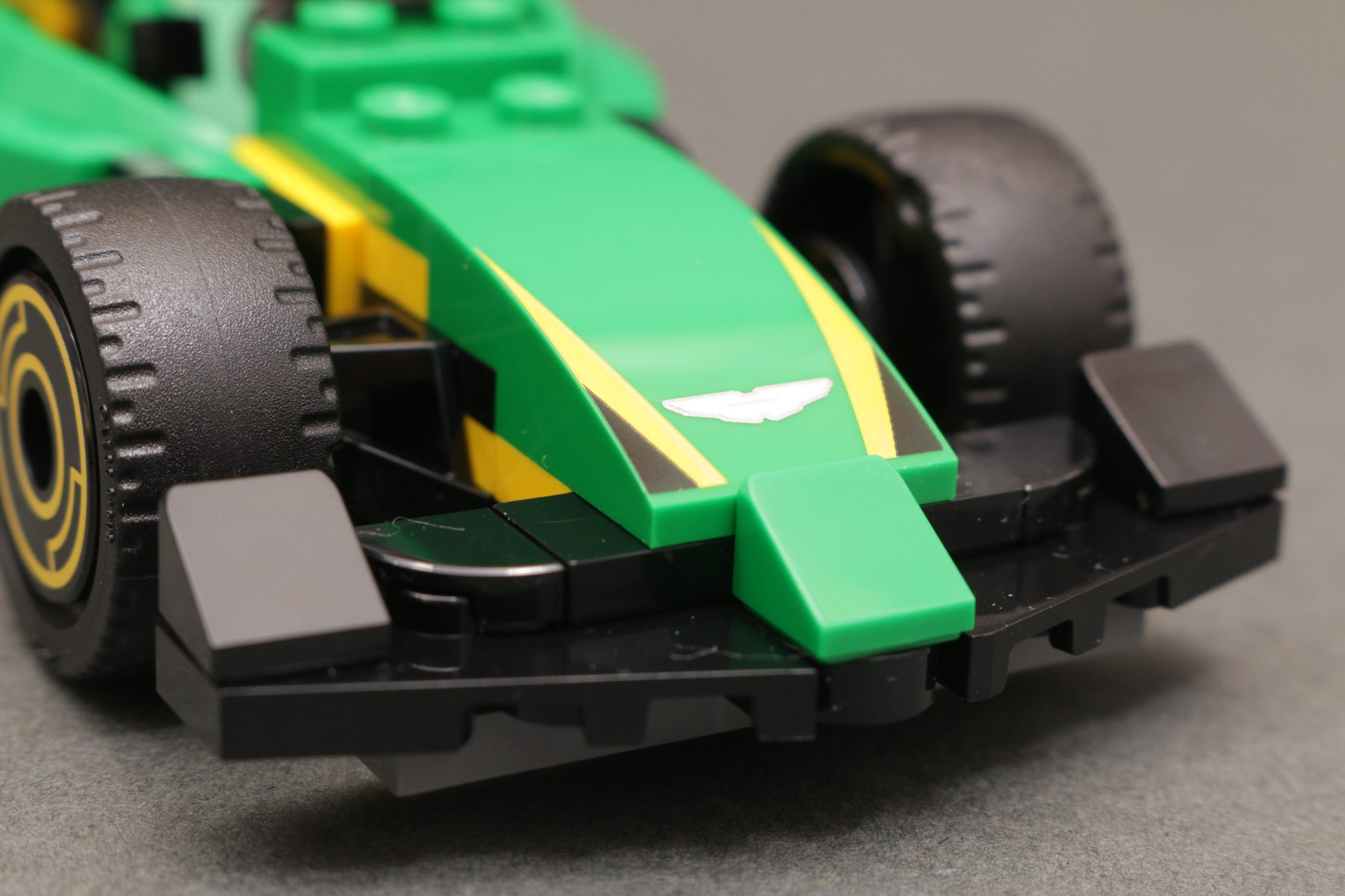 LEGO City 60445 F1 Truck with RB20 & AMR24 F1 Cars review