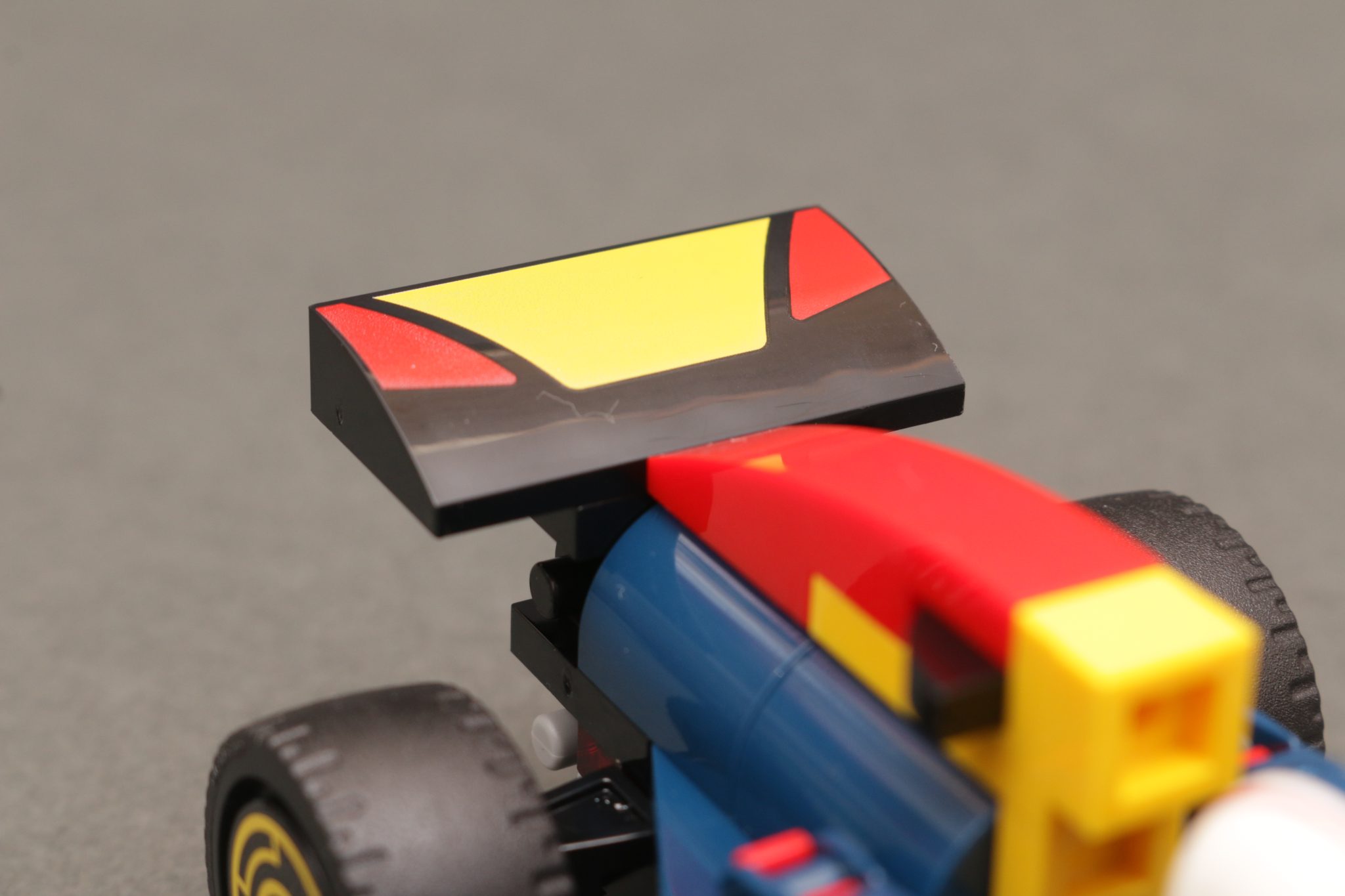 LEGO City 60445 F1 Truck with RB20 & AMR24 F1 Cars review