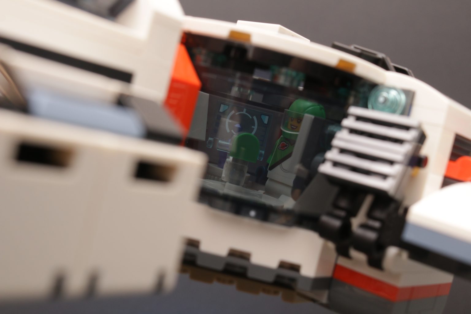 LEGO City 60446 Modular Galactic Spaceship review