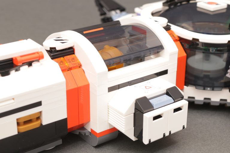 LEGO City 60446 Modular Galactic Spaceship review