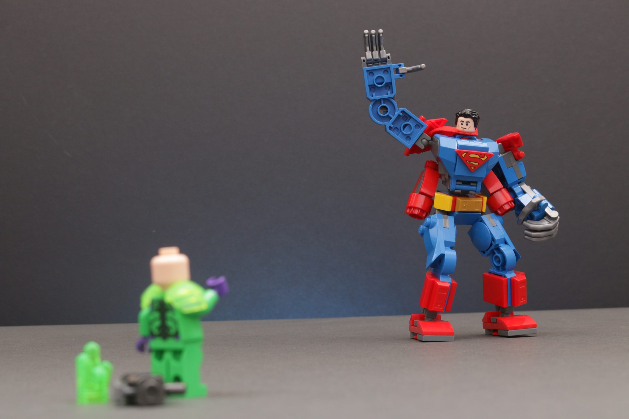 LEGO DC 76302 Superman Mech and 76301 Batmobile review