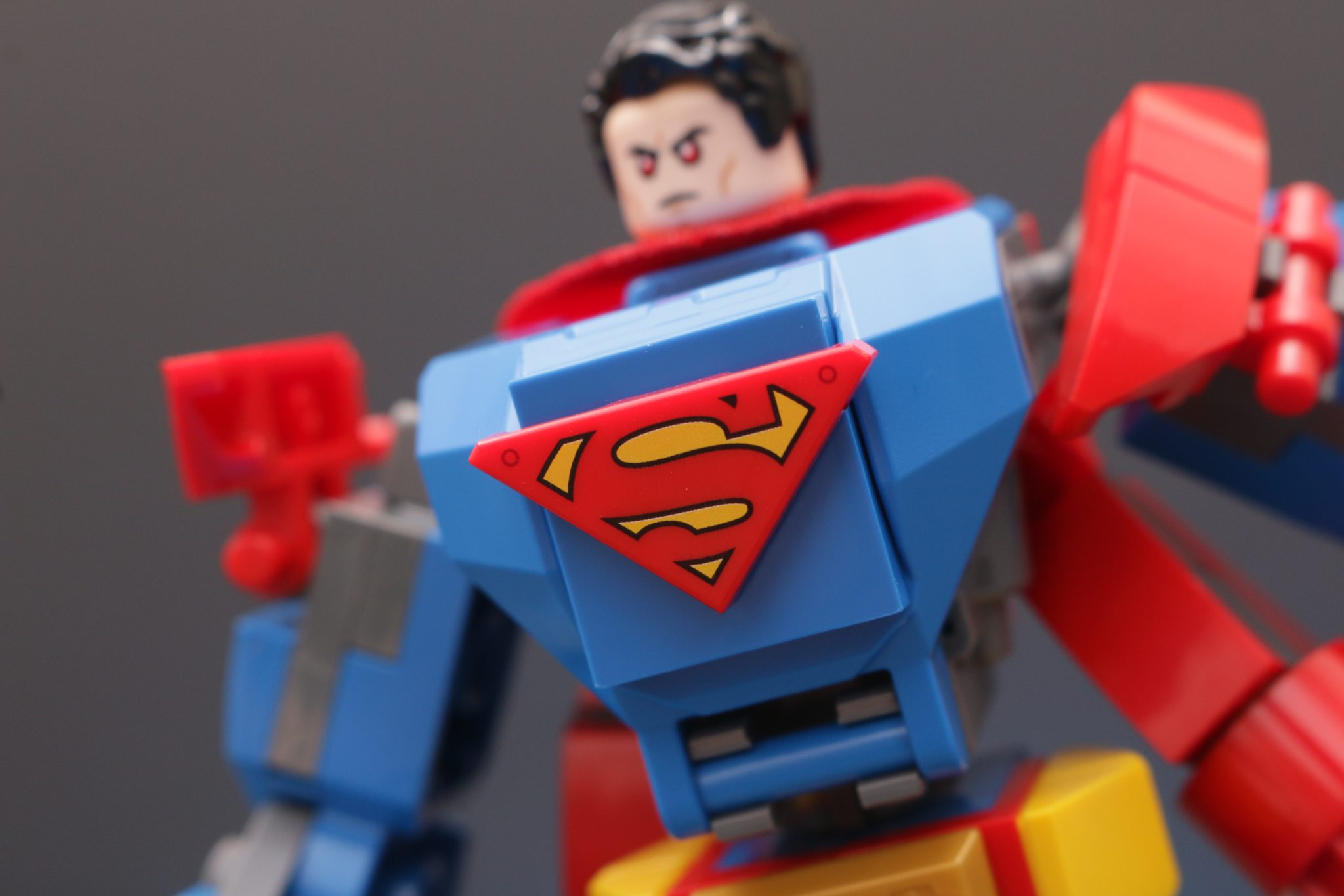 LEGO DC 76302 Superman Mech and 76301 Batmobile review