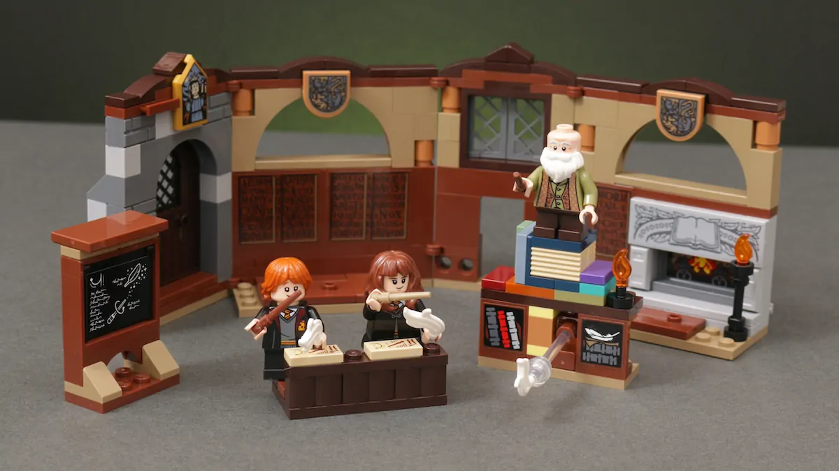 LEGO 76442 Hogwarts Castle: Charms Class review