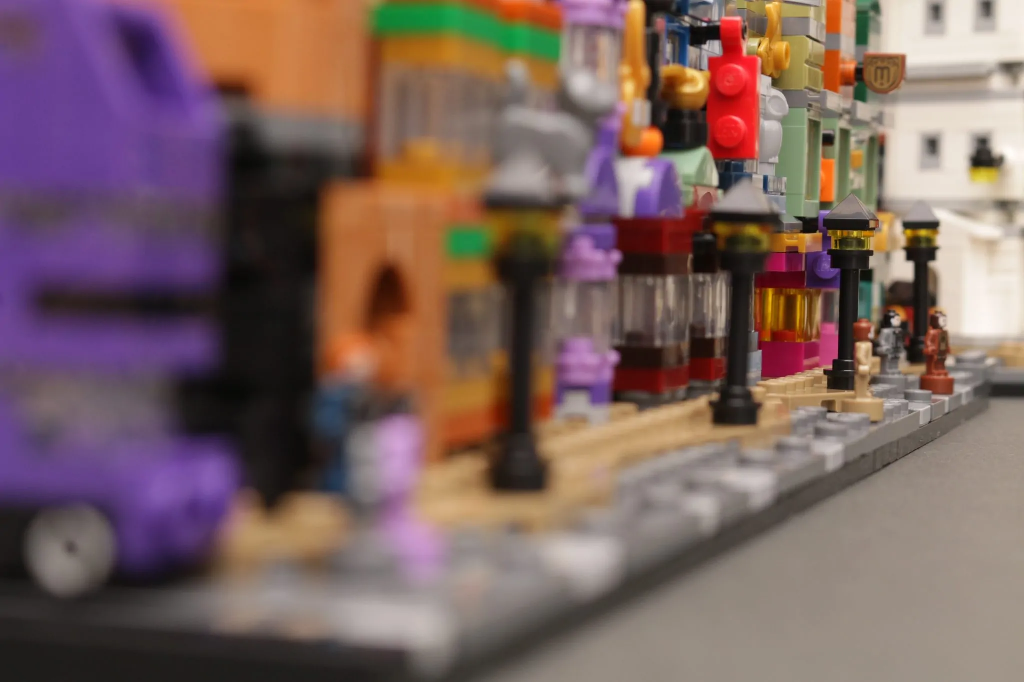 LEGO Harry Potter 76444 Diagon Alley Wizarding Shops review