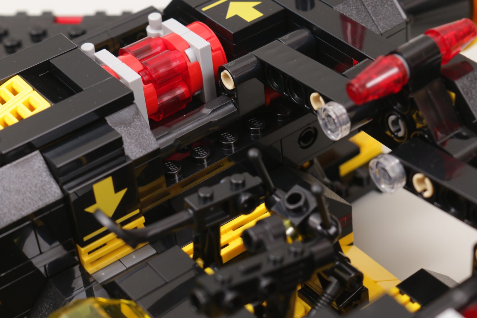 LEGO Icons 10355 Blacktron Renegade review and gallery