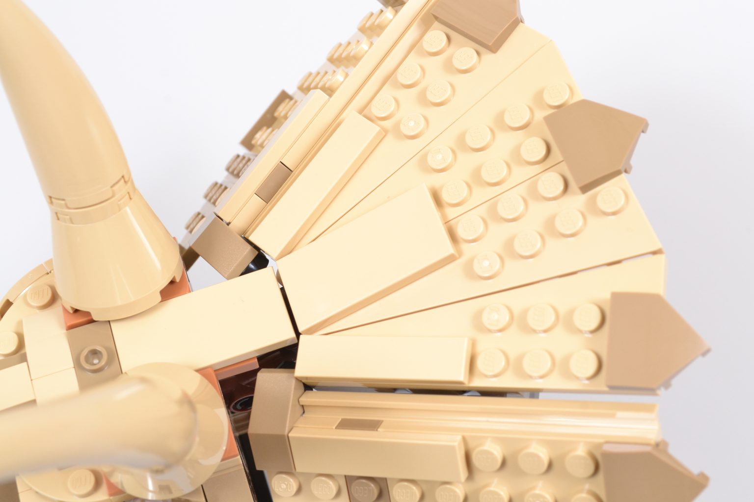 LEGO 76969 Dinosaur Fossils: Triceratops Skull review