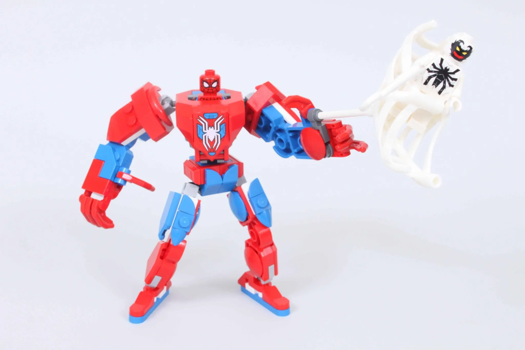 LEGO Marvel 76308 Spider-Man Mech vs. Anti-Venom review