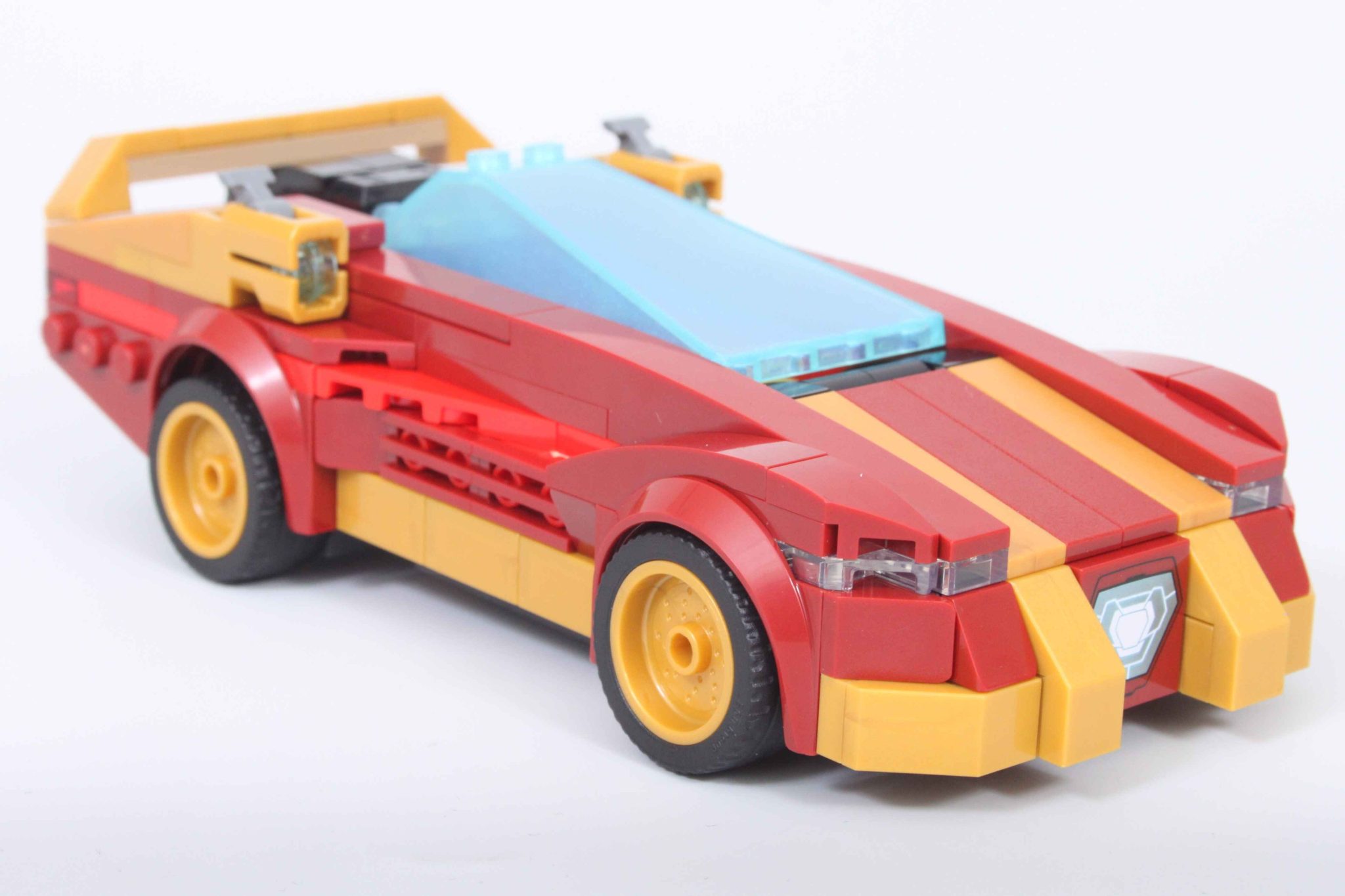 LEGO 76310 Iron Man Car & Black Panther vs. Red Hulk review