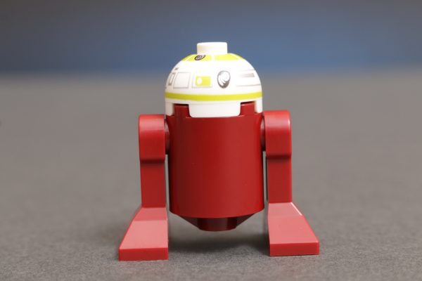 LEGO Star Wars 75401 Ahsoka’s Jedi Interceptor review