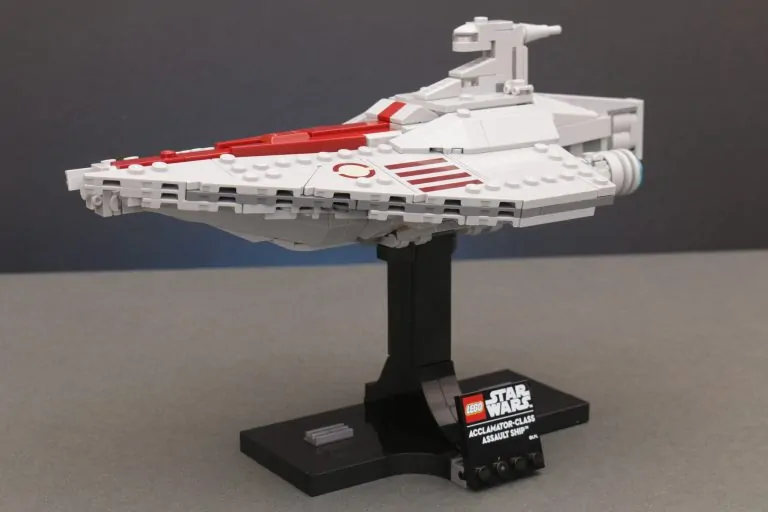 LEGO Star Wars 75404 Acclamator-class Assault Ship review