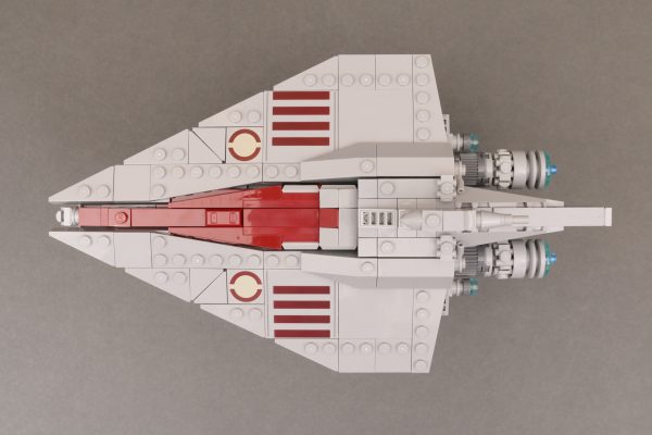 LEGO Star Wars 75404 Acclamator-class Assault Ship review